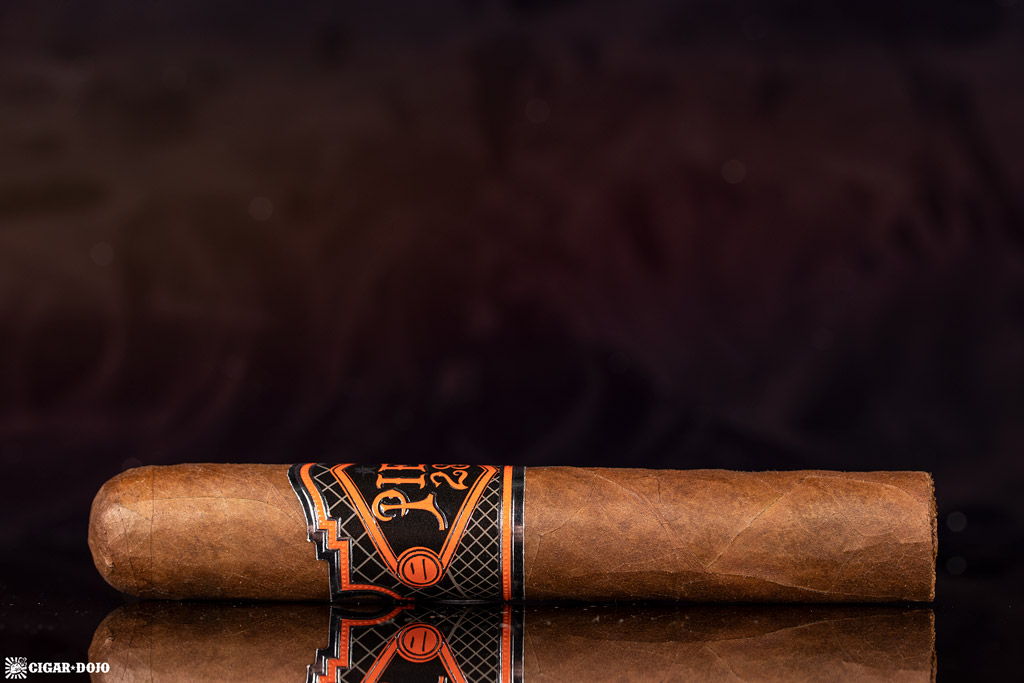 Pier 28 Oscuro Robusto Review - Cigar Dojo